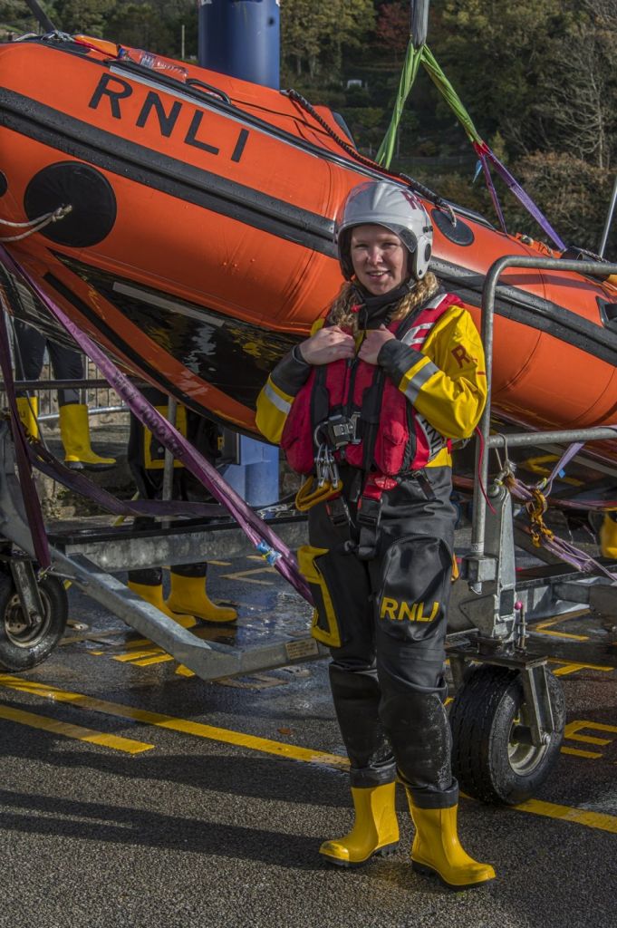 Amelia Luck C018 becomes first female helm for Fowey RNLI - Truro School
